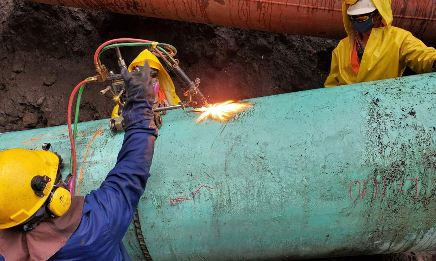 Para mayor información: