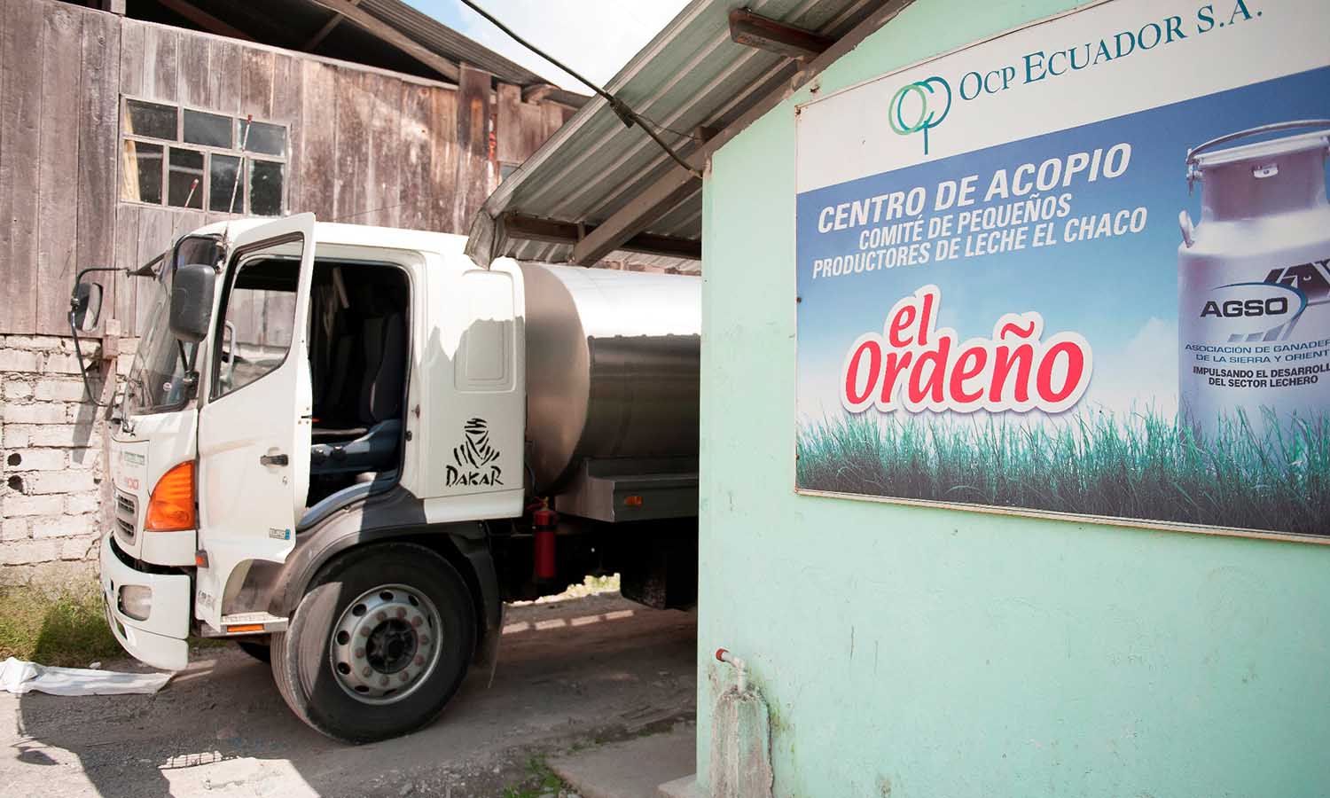 2.800 ganaderos del sector 27.600 población en general